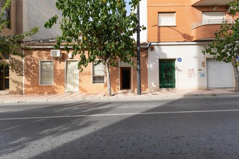 Village house with land for sale in España, San Vicente del Raspeig ...