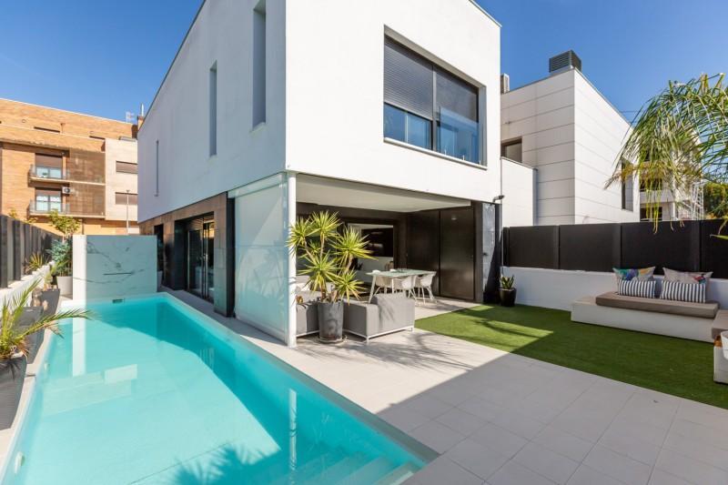 Village house with land for sale on España, Tudela, TR352570